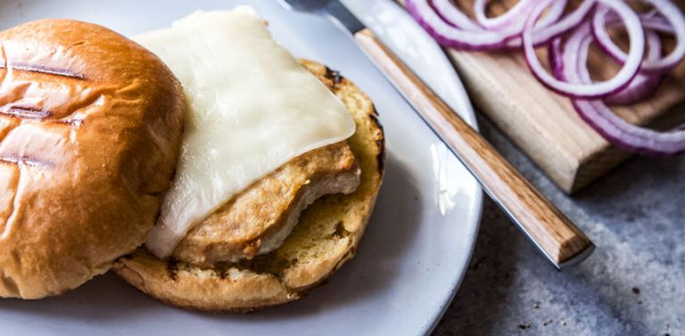 BUBBA Burger | Taste The New Chicken BUBBA burger - BUBBA Burger